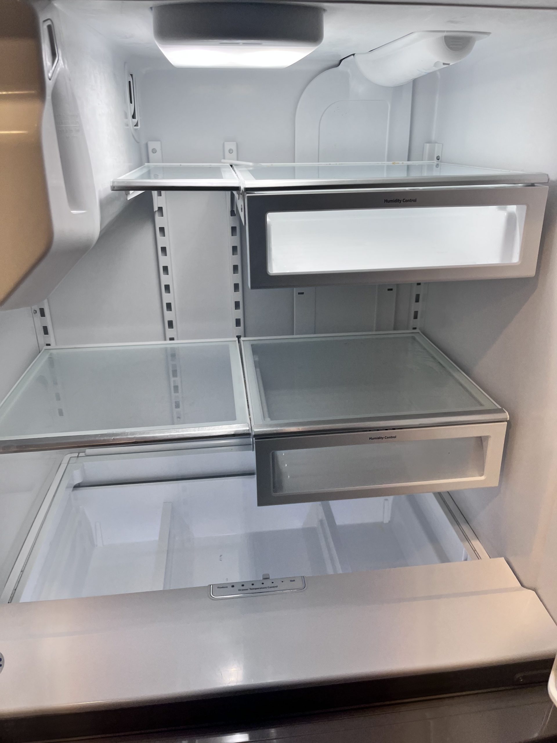 Deep Cleaning for Your Fridge - Eliminate Stains and Contaminants